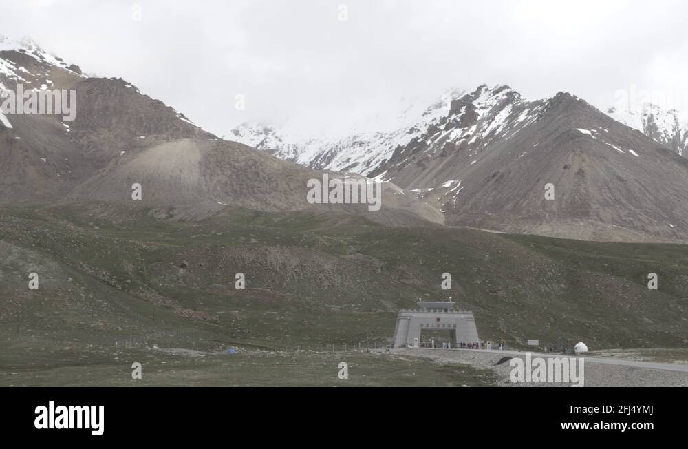 China border crossing Stock Videos & Footage - HD and 4K Video Clips ...