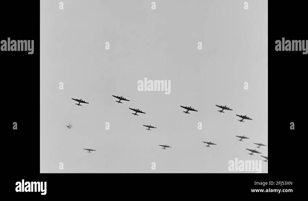 Scenes of war during World War II - 1945 Stock Video Footage - Alamy