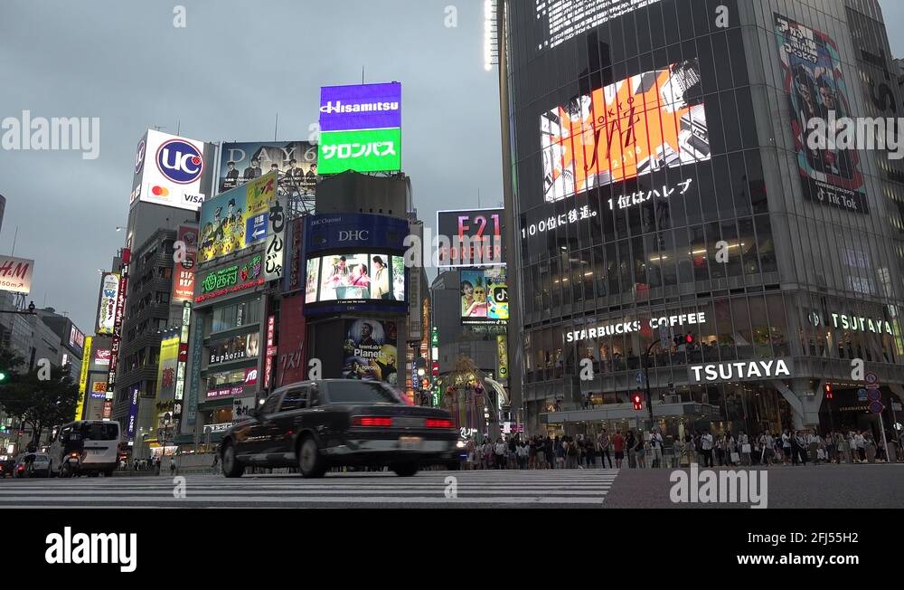 Shibuya crossing billboards tokyo Stock Videos & Footage - HD and 4K ...