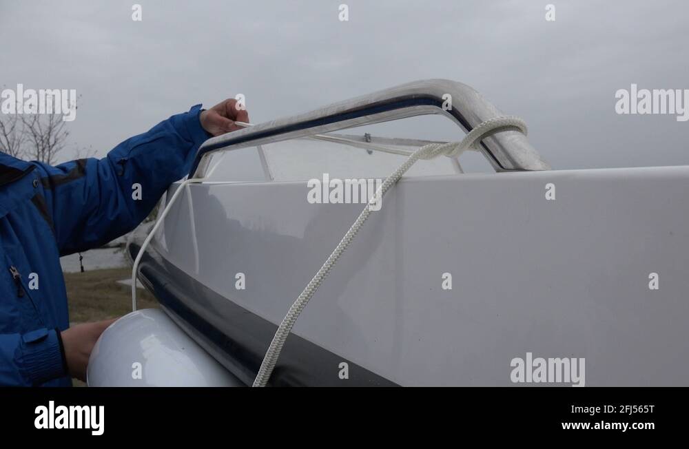 Vessel boating Stock Videos & Footage - HD and 4K Video Clips - Alamy