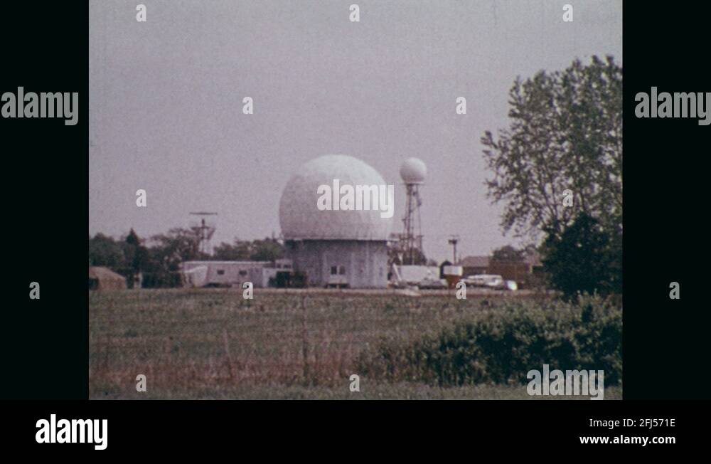 Noaa weather balloon Stock Videos & Footage - HD and 4K Video Clips - Alamy