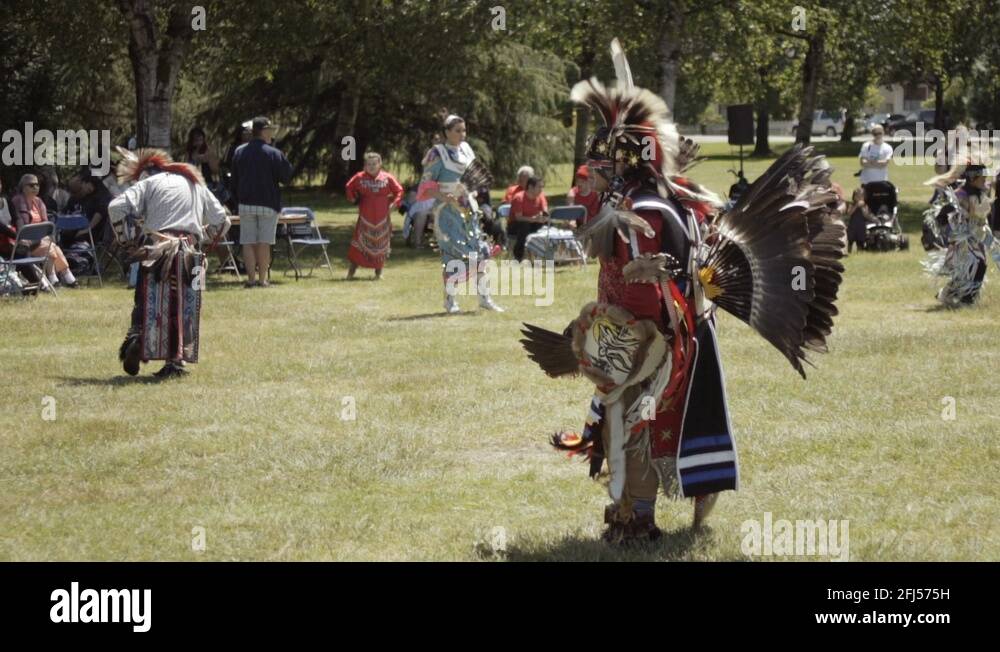 Apache dancer Stock Videos & Footage - HD and 4K Video Clips - Alamy