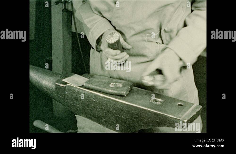 Die block Stock Videos & Footage - HD and 4K Video Clips - Alamy