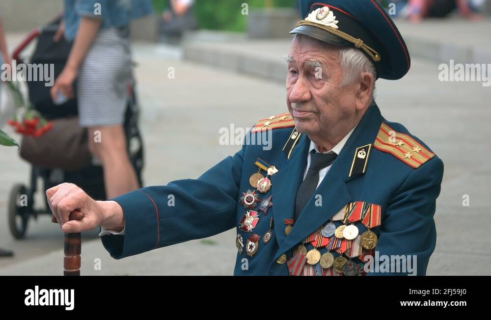 Soviet parade 1945 Stock Videos & Footage - HD and 4K Video Clips - Alamy