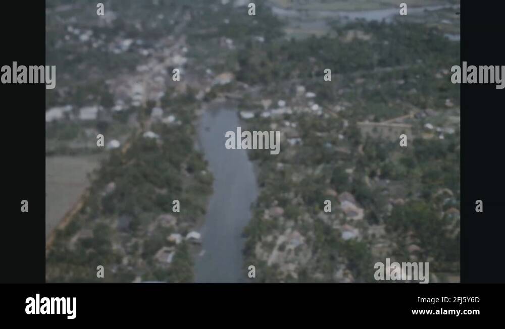 Floating pipeline Stock Videos & Footage - HD and 4K Video Clips - Alamy