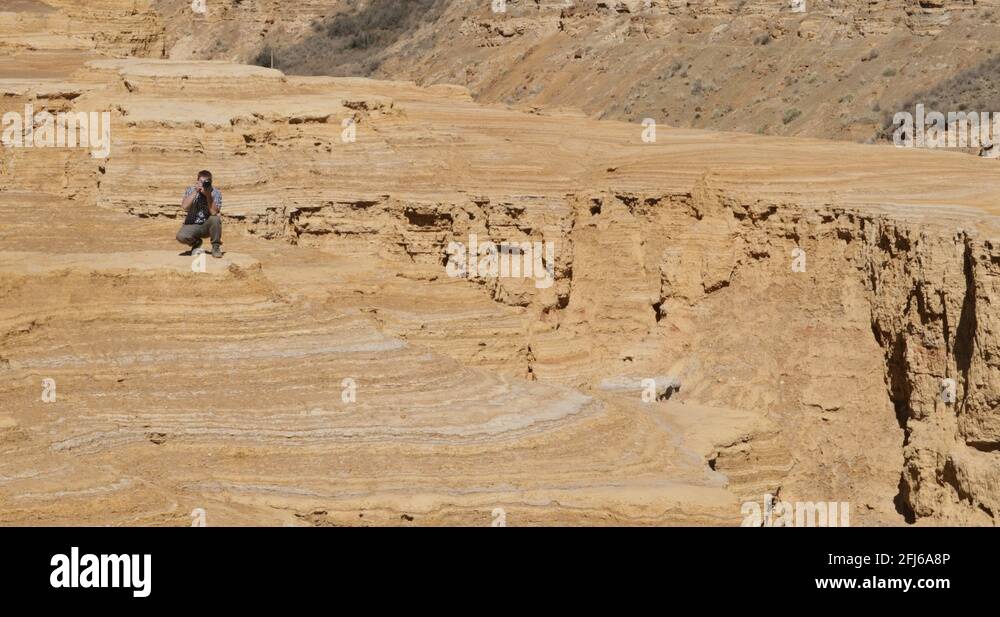 Golden layers Stock Videos & Footage - HD and 4K Video Clips - Alamy