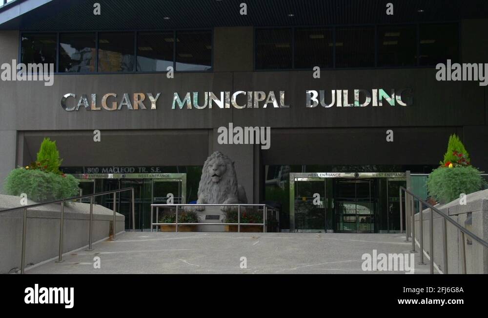 Calgary city hall Stock Videos & Footage - HD and 4K Video Clips - Alamy