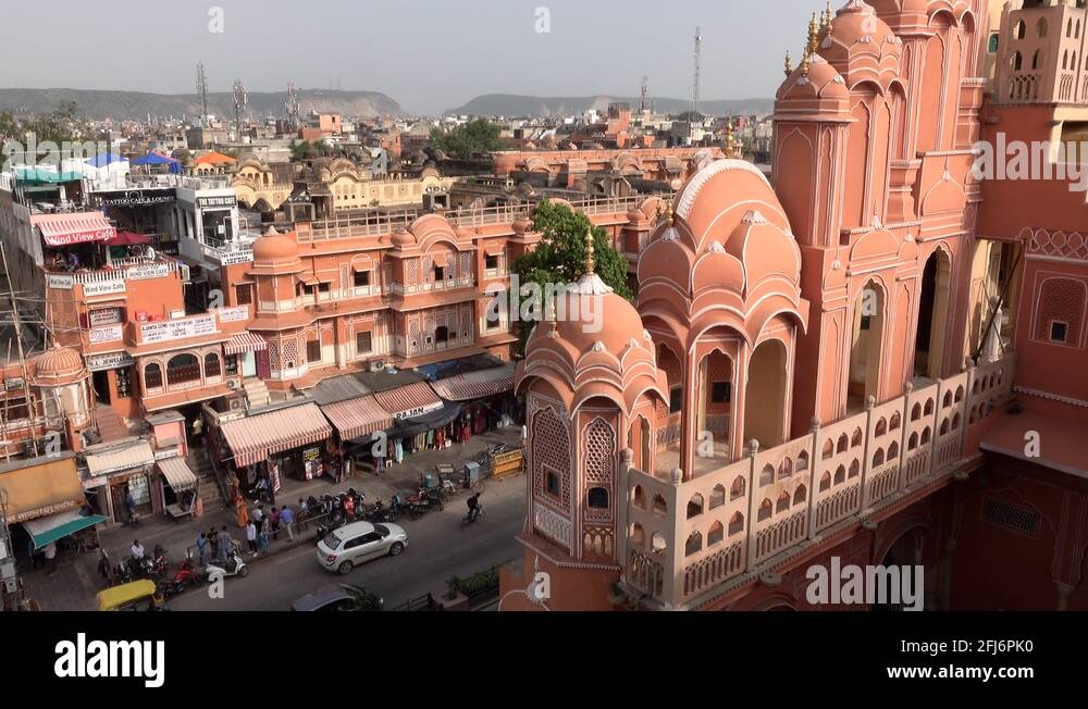Hawa mahal palace with street Stock Videos & Footage - HD and 4K Video ...