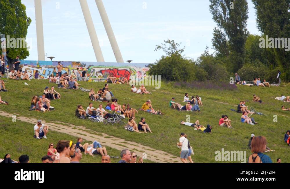 Sunbathe park Stock Videos & Footage - HD and 4K Video Clips - Alamy