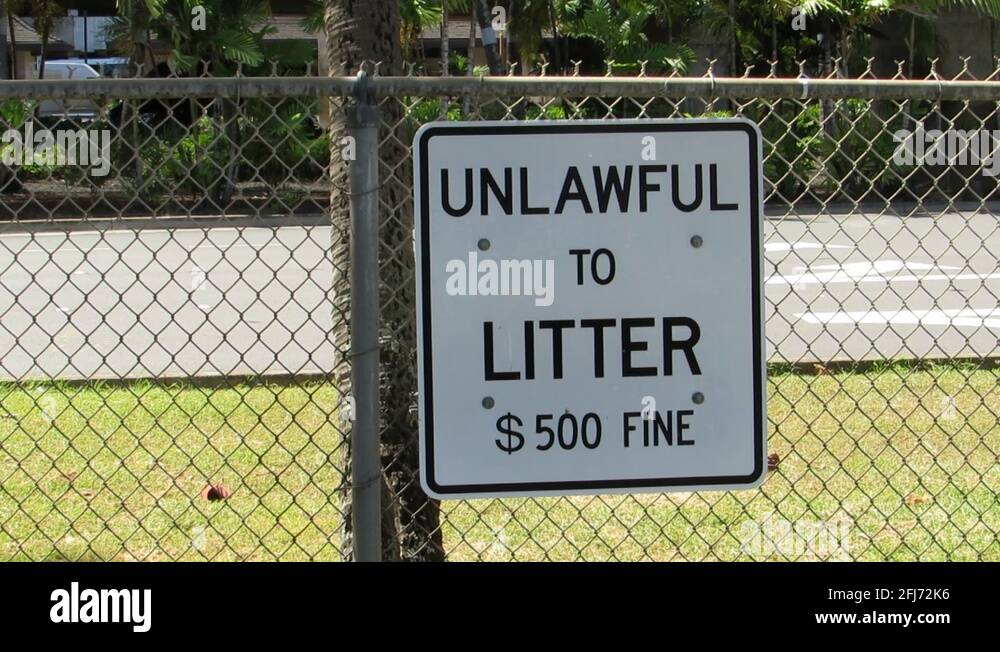 Litter warning sign Stock Videos & Footage - HD and 4K Video Clips - Alamy