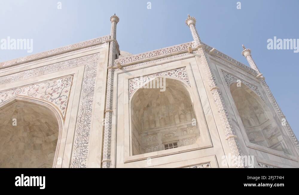 Taj mahal wall art Stock Videos & Footage - HD and 4K Video Clips - Alamy