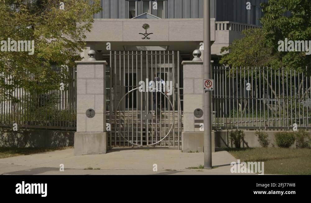 Arabian pillars Stock Videos & Footage - HD and 4K Video Clips - Alamy