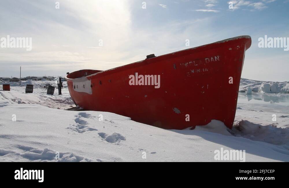 Igloo boat Stock Videos & Footage - HD and 4K Video Clips - Alamy