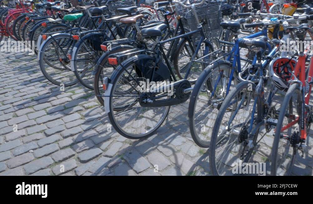 Cycle racks Stock Videos & Footage - HD and 4K Video Clips - Alamy