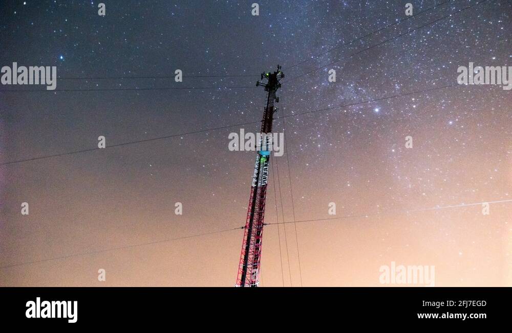 Cell tower night Stock Videos & Footage - HD and 4K Video Clips - Alamy