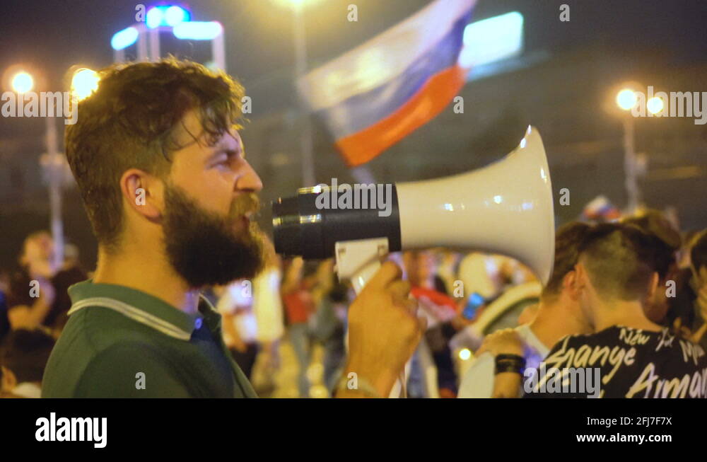 Guy megaphone Stock Videos & Footage - HD and 4K Video Clips - Alamy
