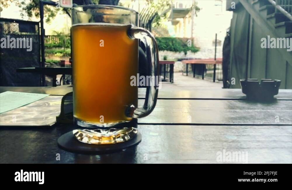 Beer pint hops Stock Videos & Footage - HD and 4K Video Clips - Alamy