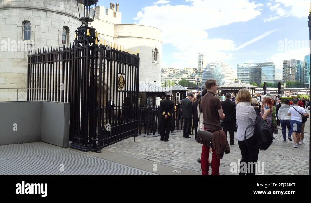 London tower gate Stock Videos & Footage - HD and 4K Video Clips - Alamy