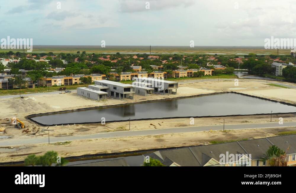 Cinder block construction Stock Videos & Footage - HD and 4K Video ...