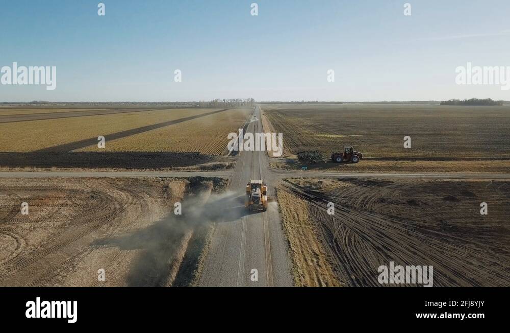 2 1 road Stock Videos & Footage - HD and 4K Video Clips - Alamy