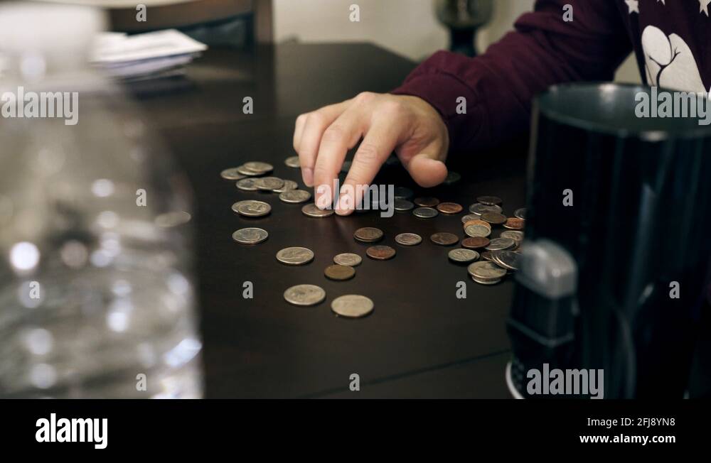 Counting change Stock Videos & Footage - HD and 4K Video Clips - Alamy