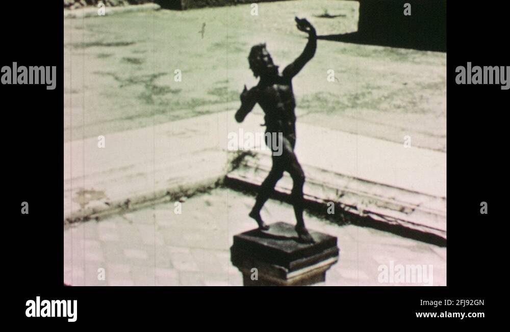 Pompeii vesuvius art Stock Videos & Footage - HD and 4K Video Clips - Alamy