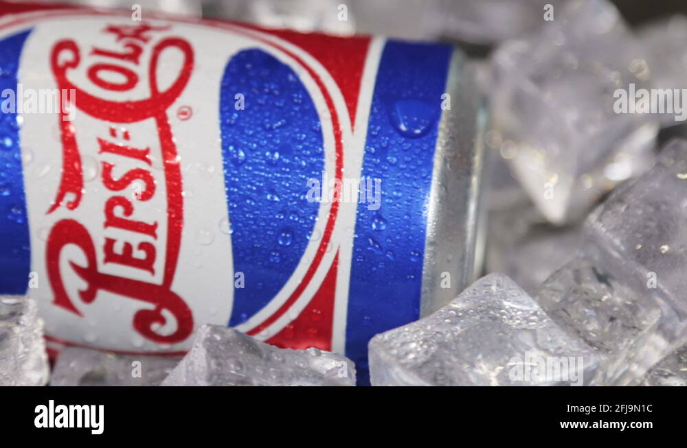 Pepsi can ice Stock Videos & Footage - HD and 4K Video Clips - Alamy