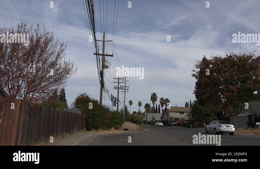 Ground wires Stock Videos & Footage - HD and 4K Video Clips - Alamy