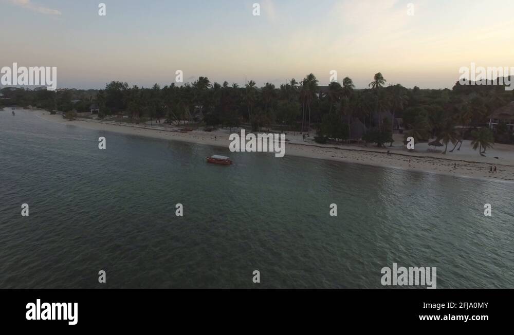 Chwaka bay Stock Videos & Footage - HD and 4K Video Clips - Alamy