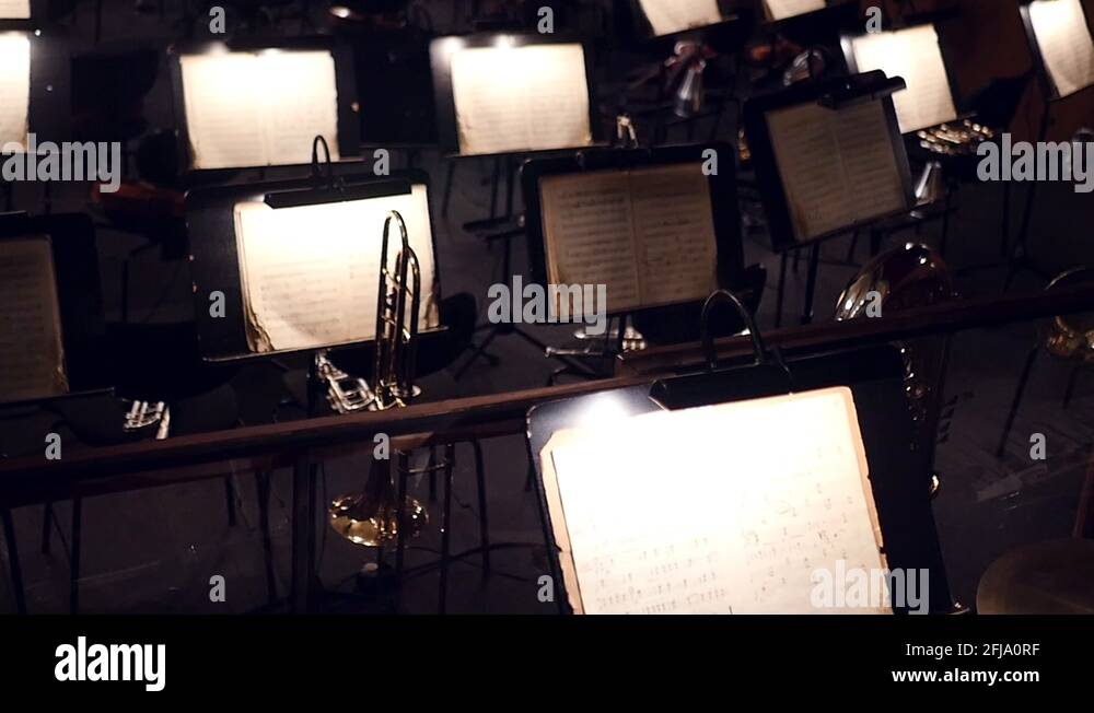 Orchestra pit brass Stock Videos & Footage - HD and 4K Video Clips - Alamy