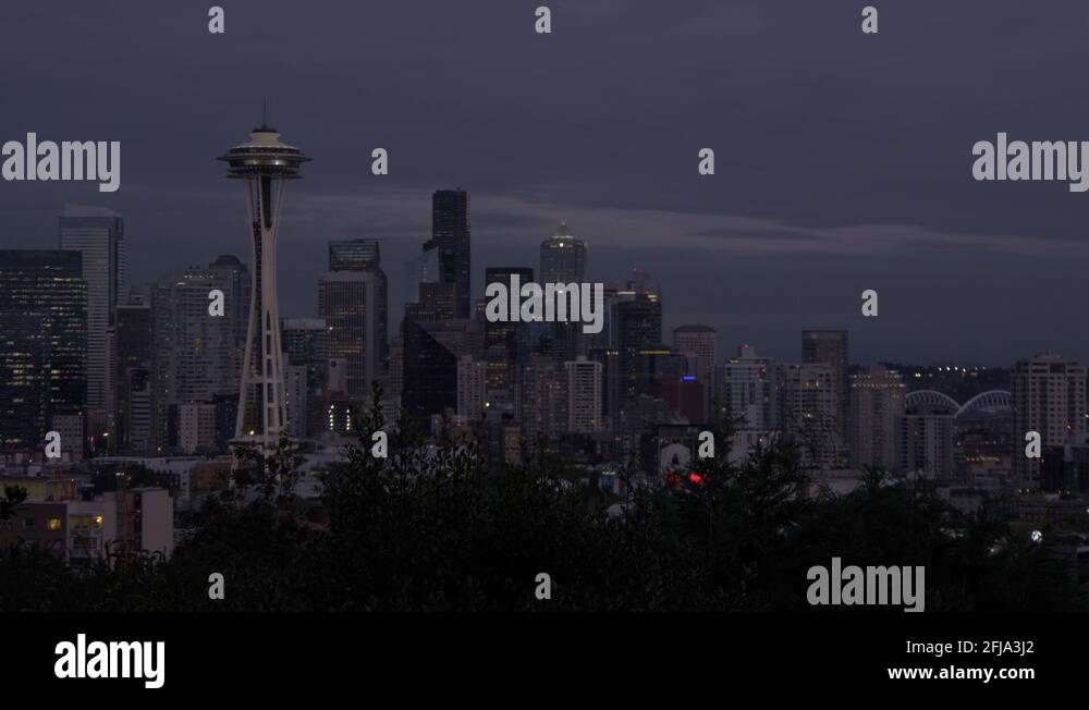 Seattle skyline space needle dusk kerry park Stock Videos & Footage ...