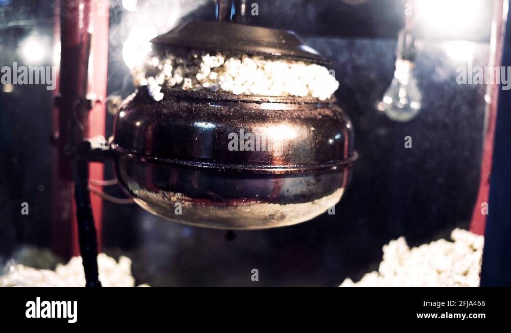 Popcorn kettle Stock Videos & Footage - HD and 4K Video Clips - Alamy