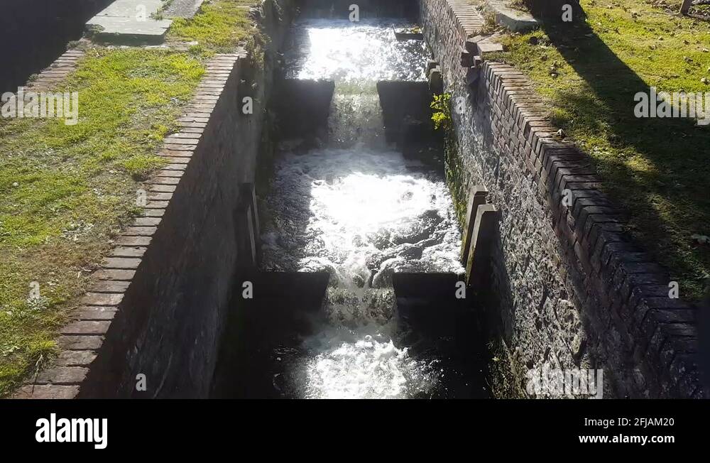 Kent water Stock Videos & Footage - HD and 4K Video Clips - Alamy