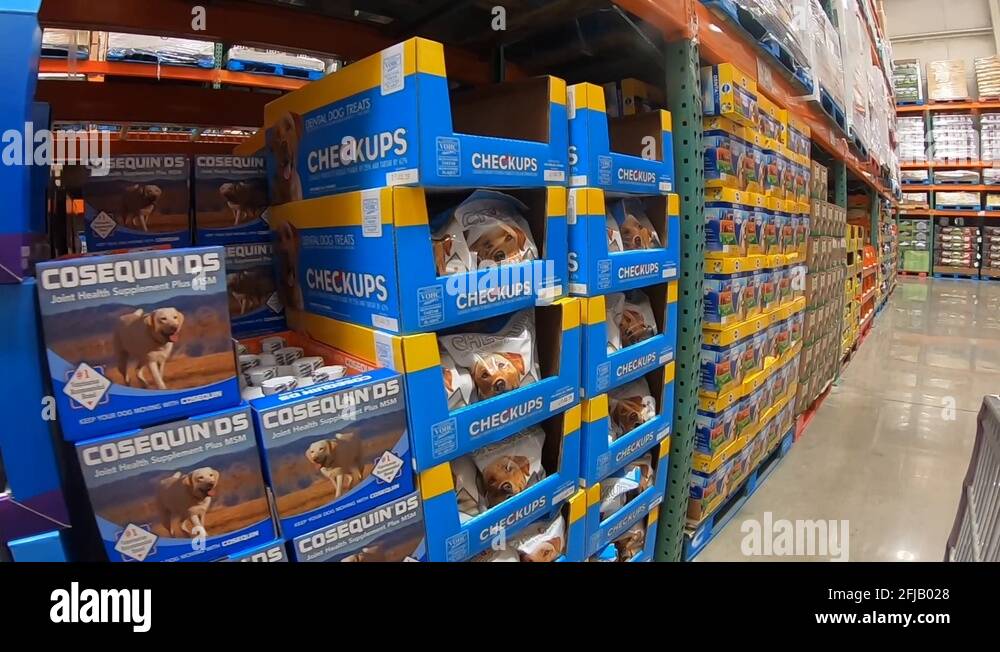 Snack section Stock Videos & Footage - HD and 4K Video Clips - Alamy