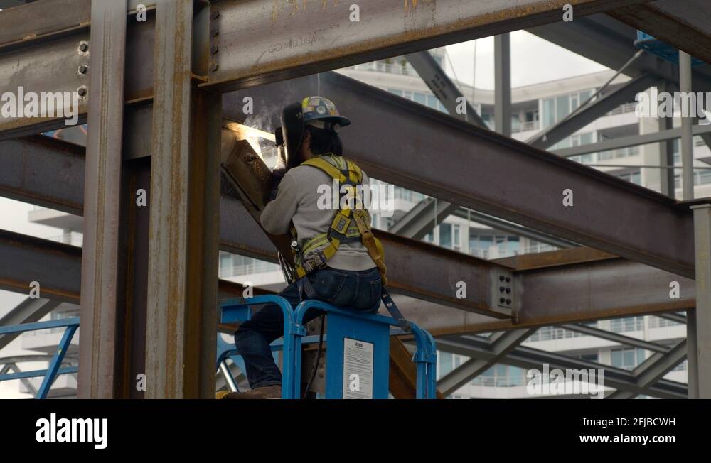 Welder fabrication steel building Stock Video Footage - Alamy