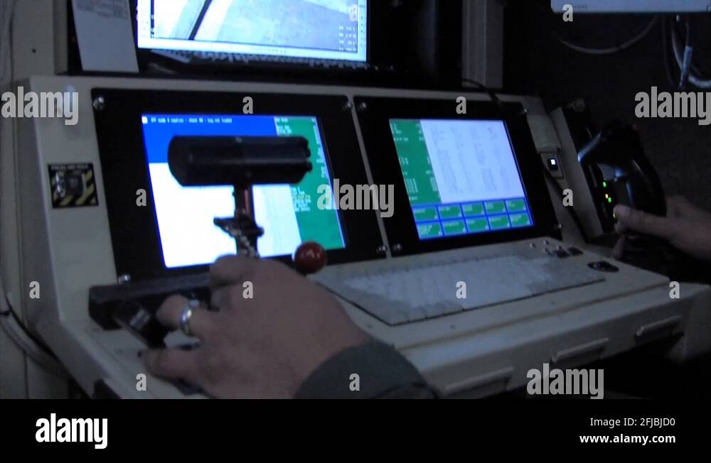 General wing Stock Videos & Footage - HD and 4K Video Clips - Alamy