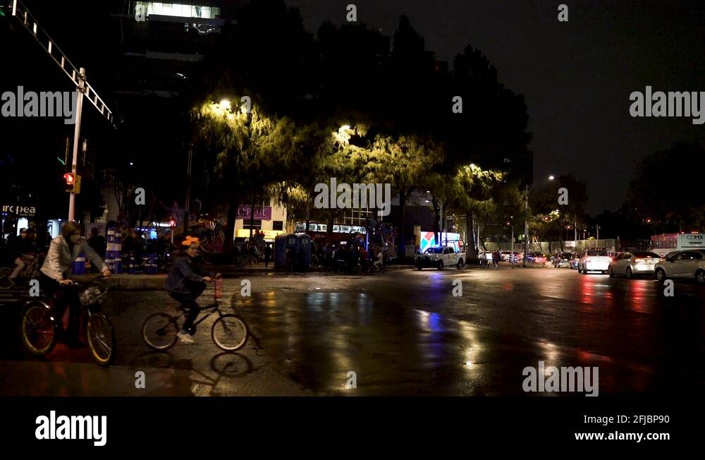Dia de muertos night ride on reforma street, day of the dead bike ride ...