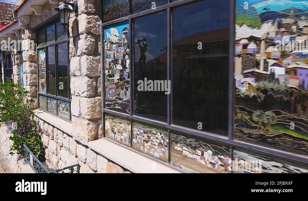 Art quarter gallery Stock Videos & Footage - HD and 4K Video Clips - Alamy