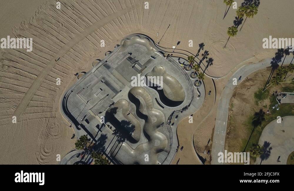 Skate park beach Stock Videos & Footage - HD and 4K Video Clips - Alamy