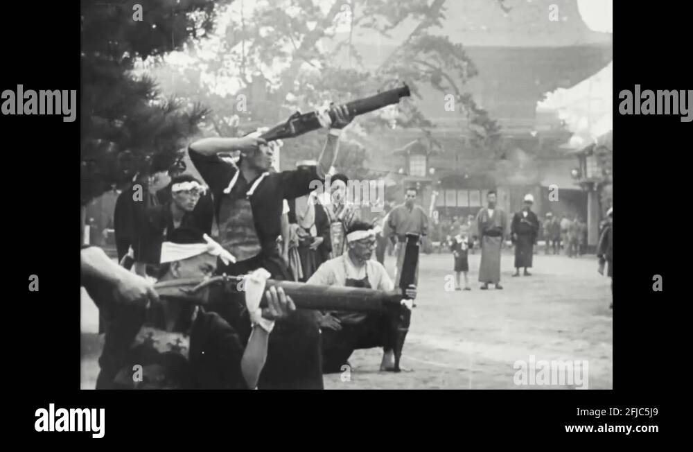 Muzzleloading Stock Videos & Footage - HD and 4K Video Clips - Alamy