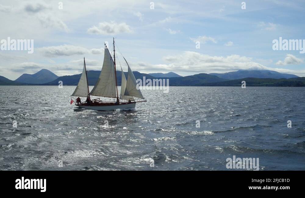 Gaff ketch Stock Videos & Footage - HD and 4K Video Clips - Alamy
