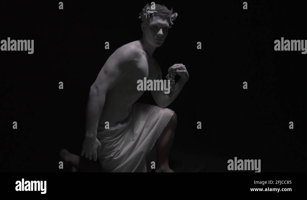 Man pose the thinker Stock Videos & Footage - HD and 4K Video Clips - Alamy