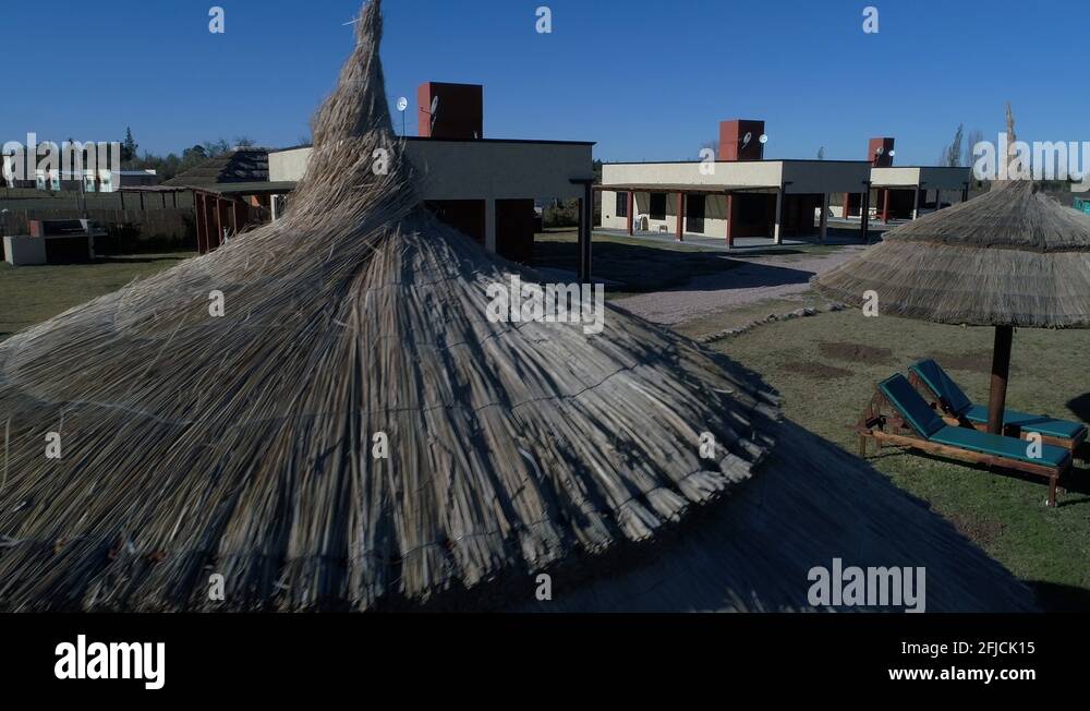 Straw top structure Stock Videos & Footage - HD and 4K Video Clips - Alamy
