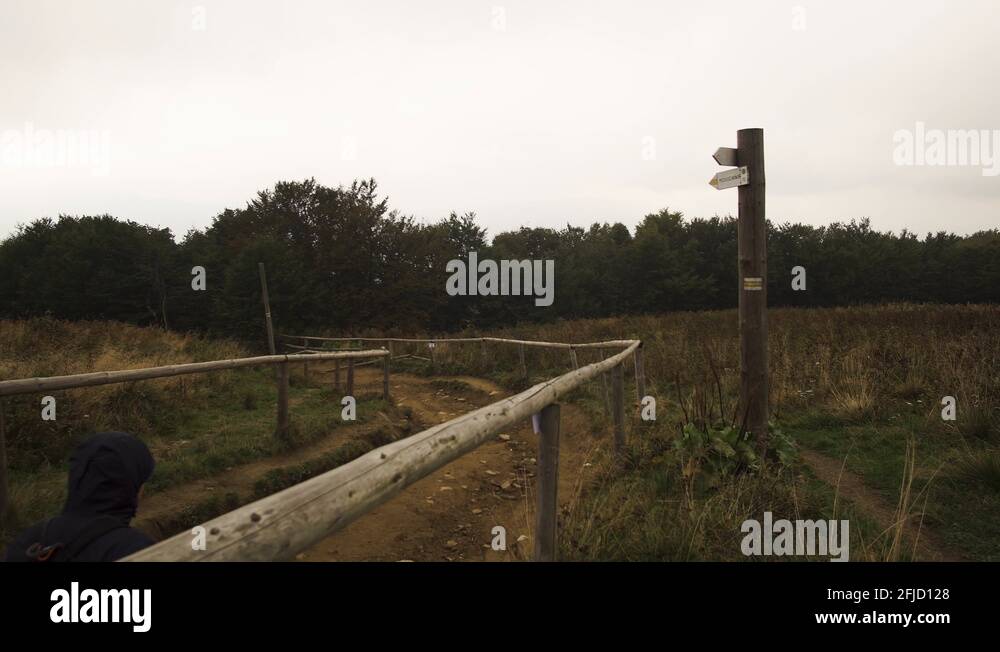 Sign on pathway Stock Videos & Footage - HD and 4K Video Clips - Alamy