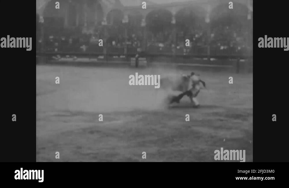 Bull fight stadium Stock Videos & Footage - HD and 4K Video Clips - Alamy
