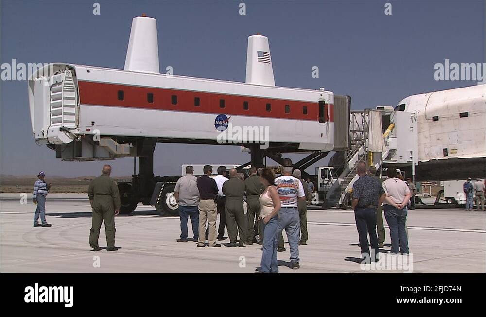 Sts 125 hubble space Stock Videos & Footage - HD and 4K Video Clips - Alamy