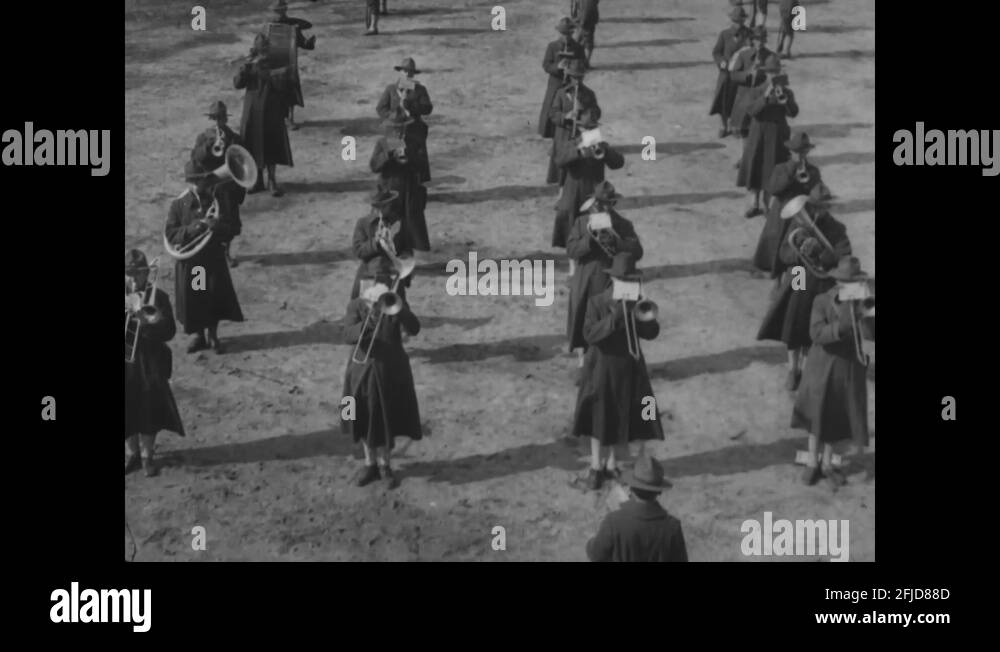 Troop exercises Stock Videos & Footage - HD and 4K Video Clips - Alamy