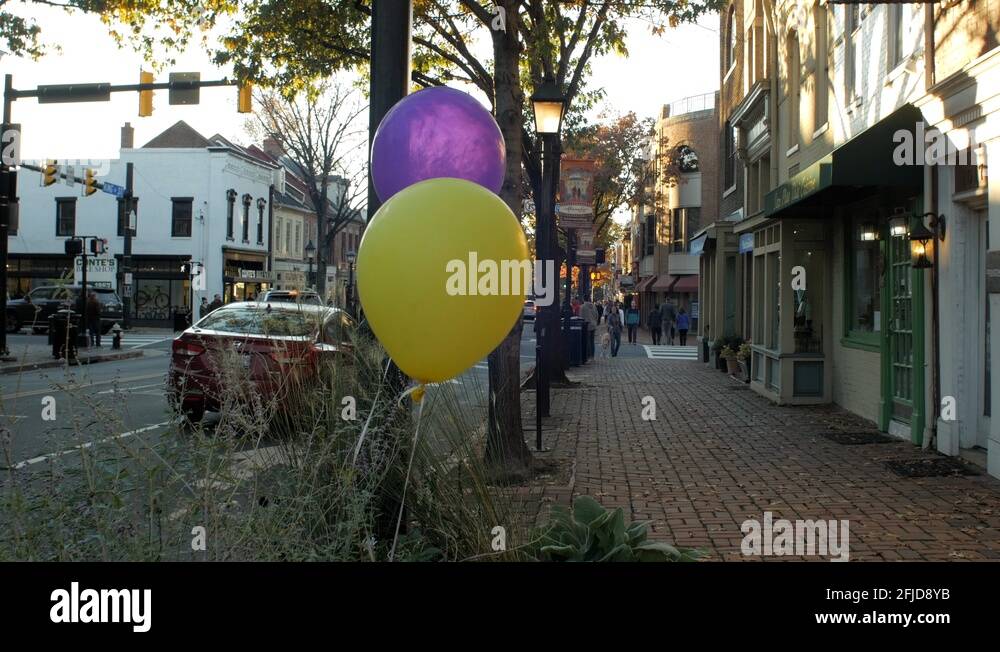 Historic balloons Stock Videos & Footage - HD and 4K Video Clips - Alamy