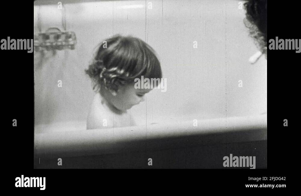 Wash day 1950s Stock Videos & Footage - HD and 4K Video Clips - Alamy