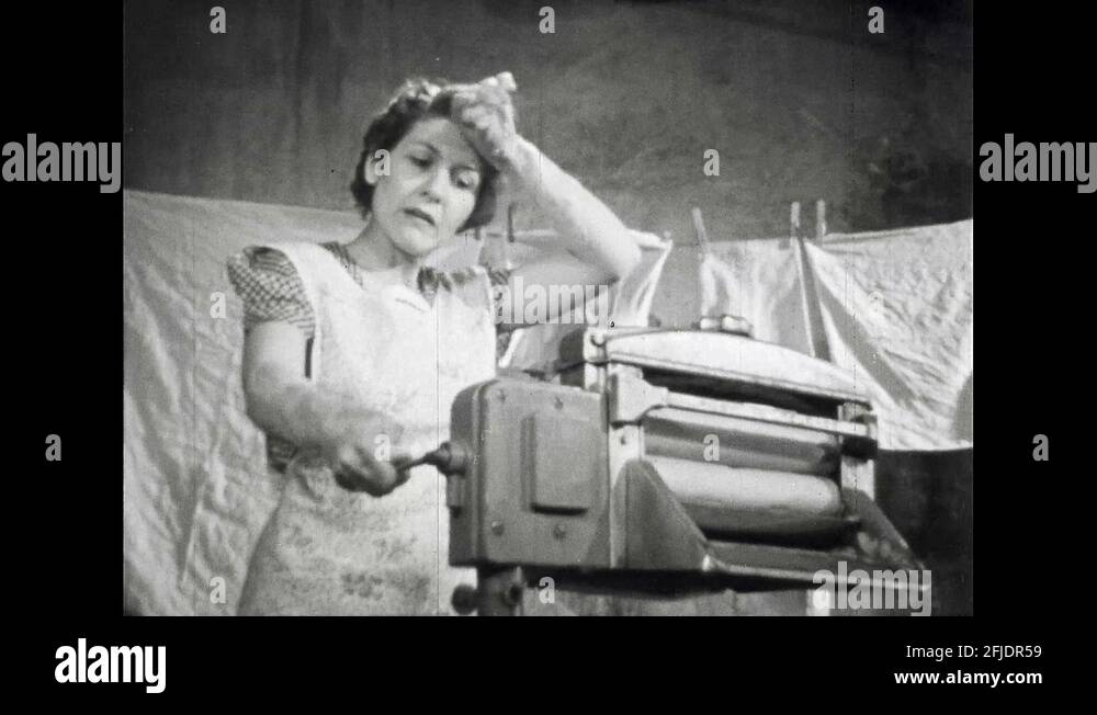 Vintage clothes wringer Stock Videos & Footage - HD and 4K Video Clips ...